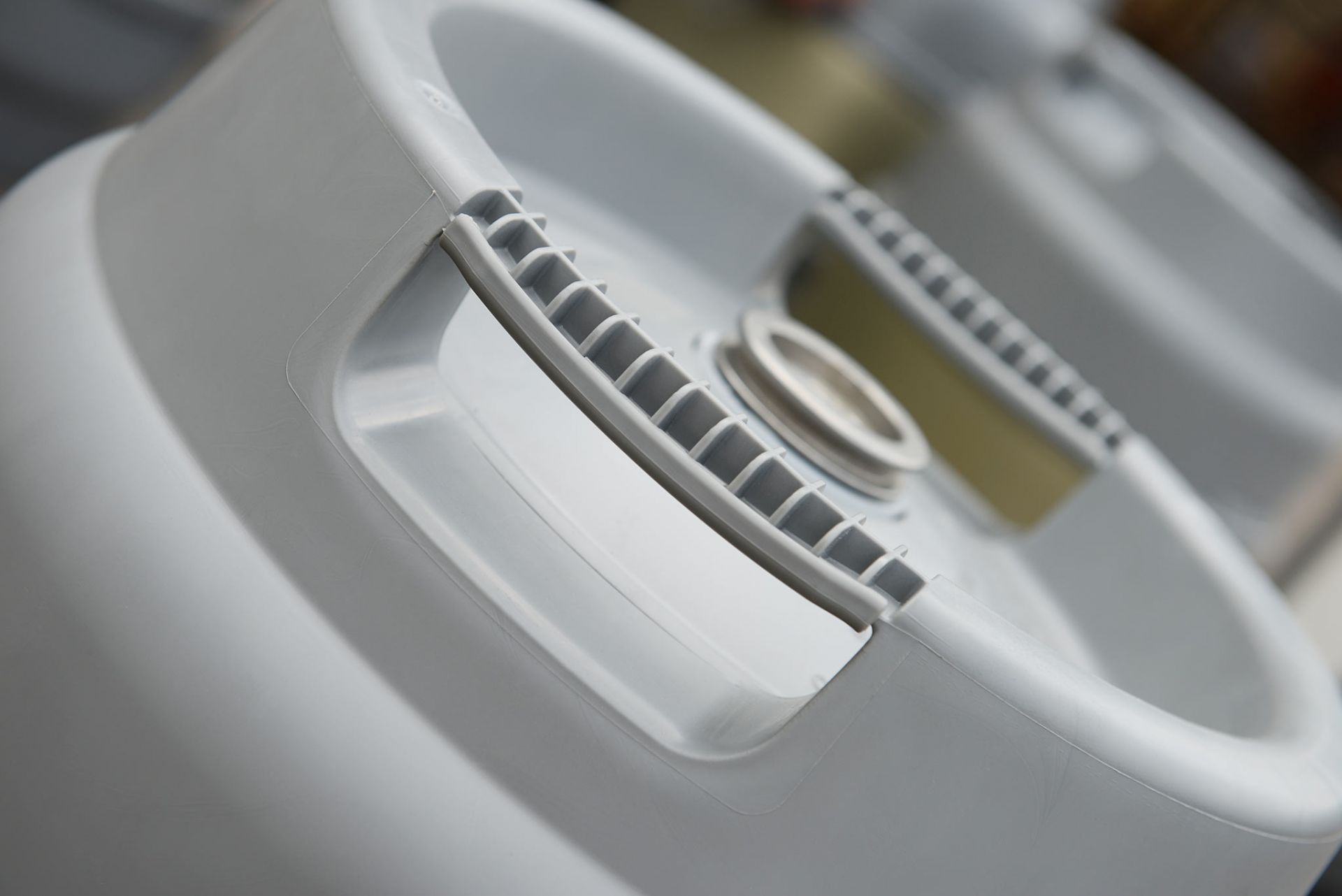 Connected Keg and Retrofit Tag - i-Keg Plastic Kegs