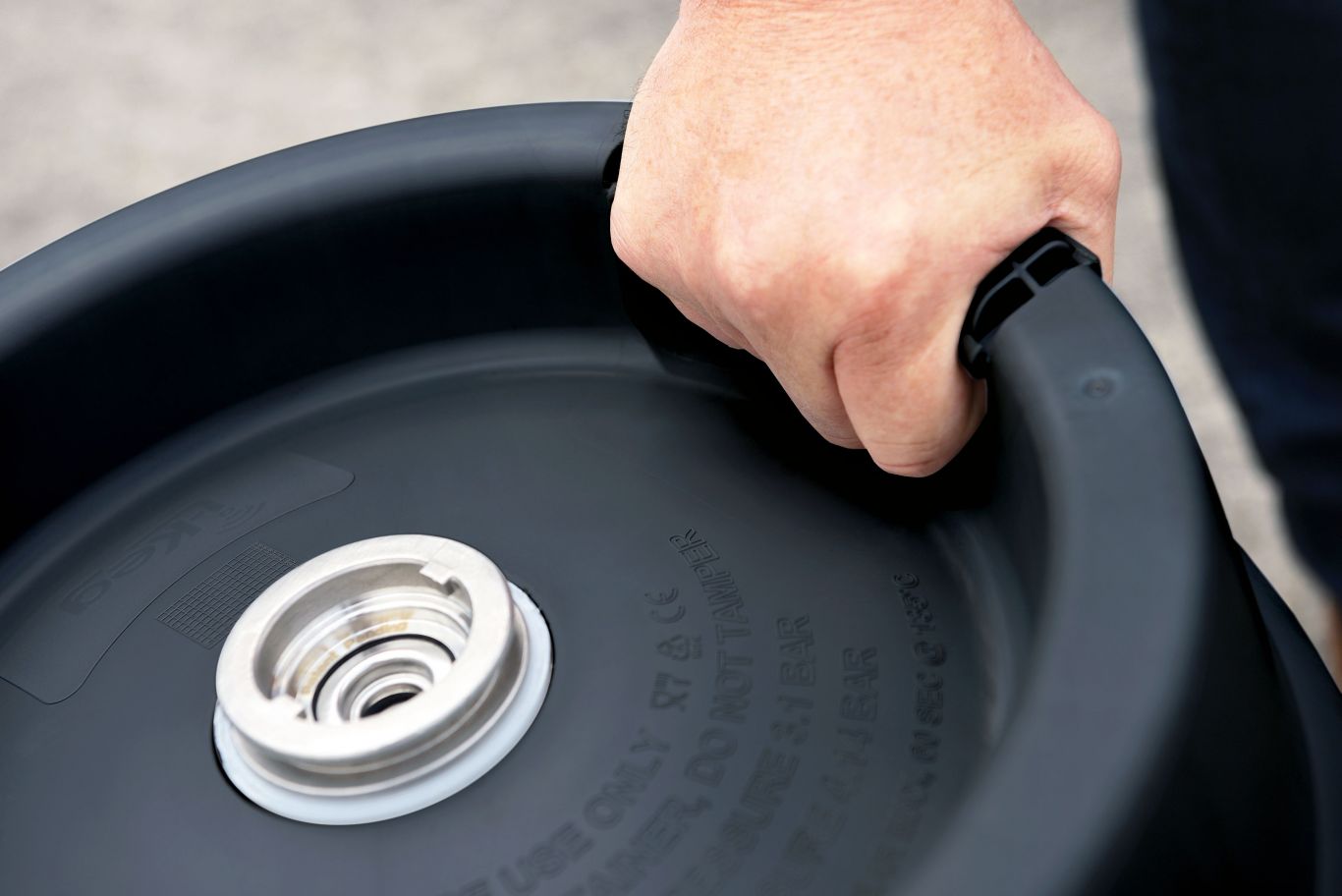 Connected Plastic Kegs with IoT - i-Keg Plastic Kegs